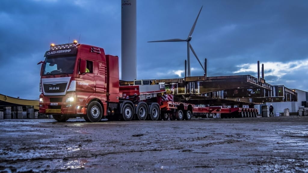SEMI LOW-LOADERS WITH PENDLE AXLES - Nooteboom Trailers