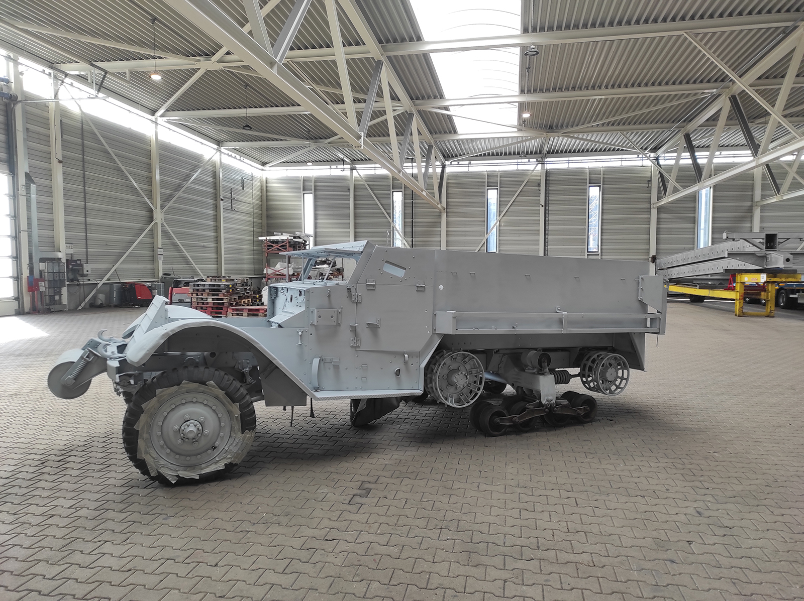 Nooteboom supports the restoration of a historic M5 Half-Track army ...