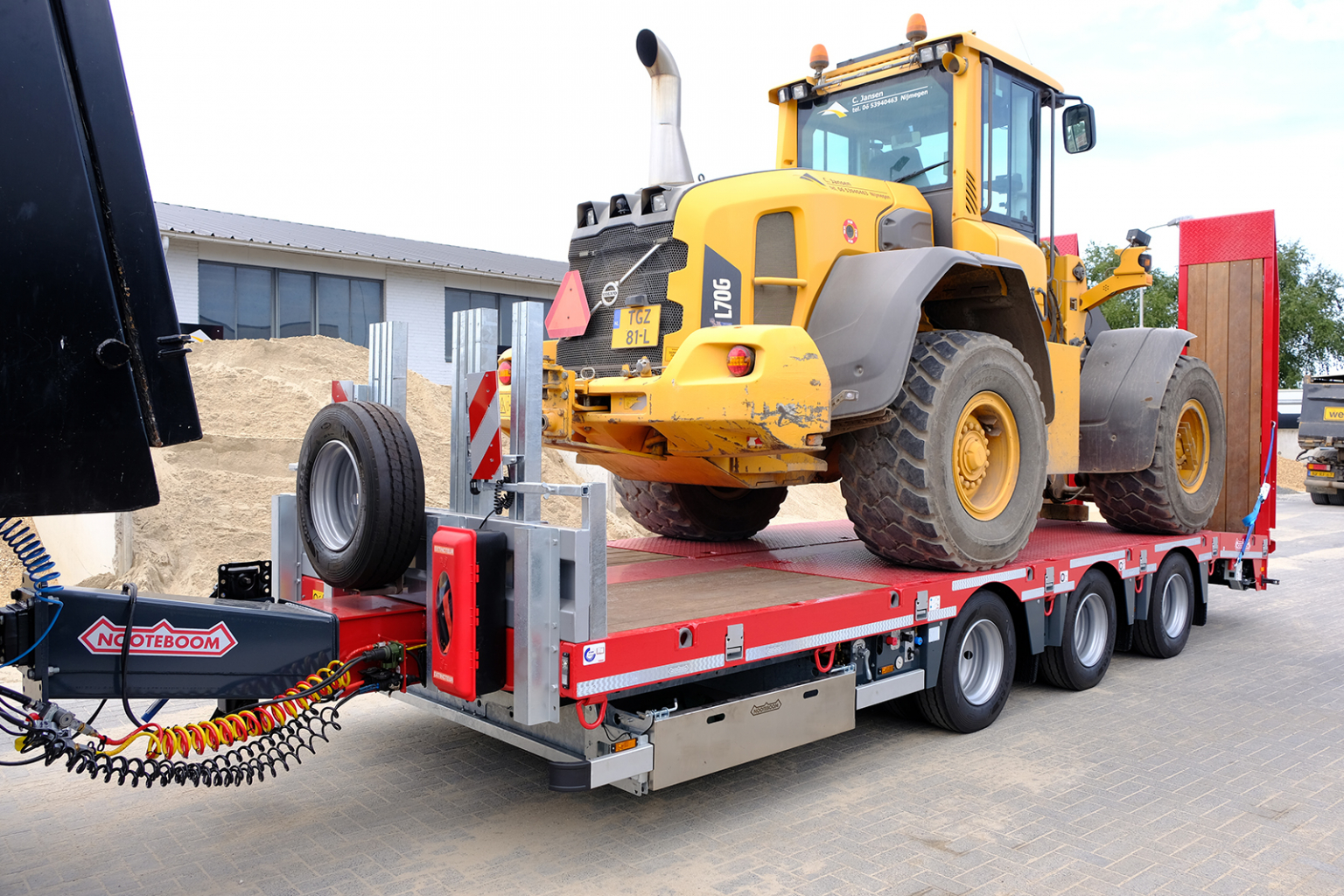 New: Nooteboom tridem centre axle drawbar trailer | Nooteboom Trailers