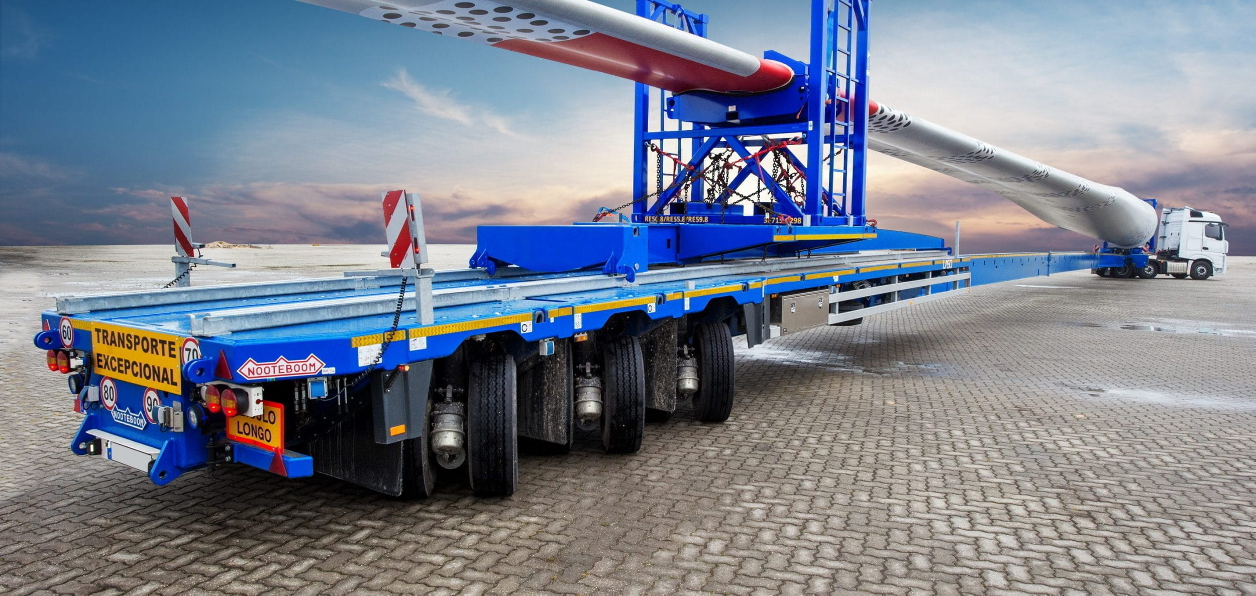 SUPER WING CARRIER - Nooteboom Trailers